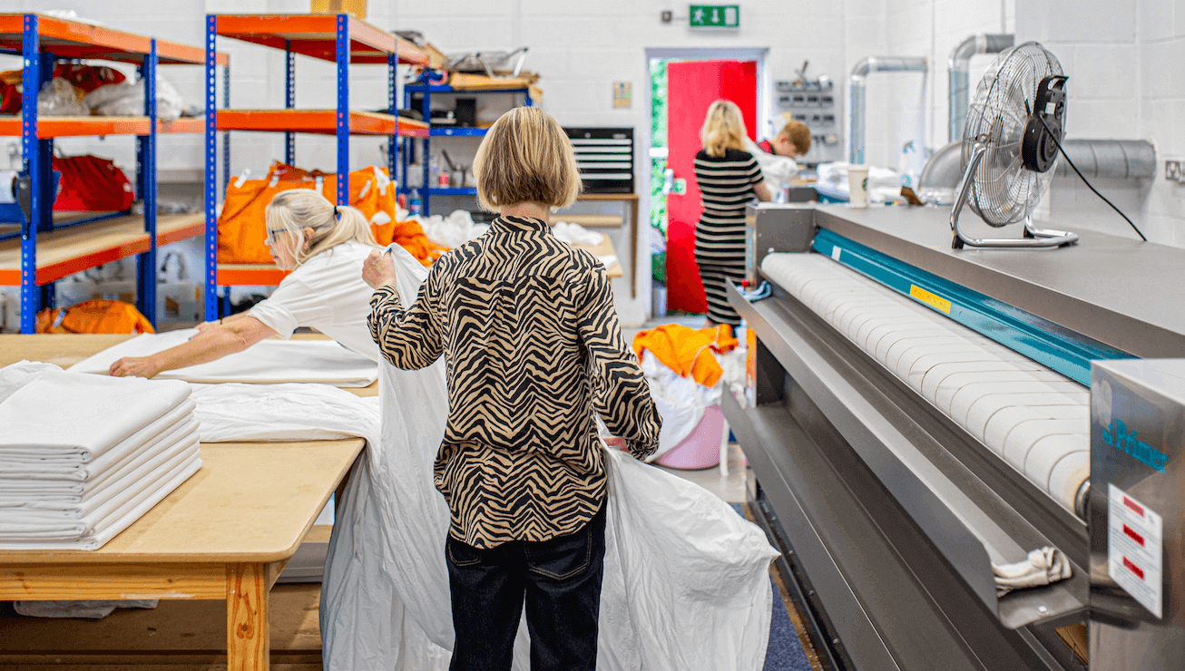The Key Benefits of Primer Flatwork Ironers - Mag Laundry Equipment